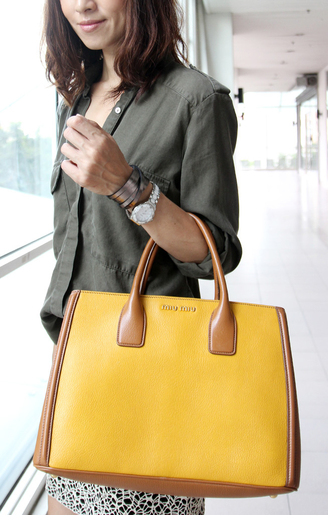 A Slouchy Friday With Colorblock - Stilettoes Diva